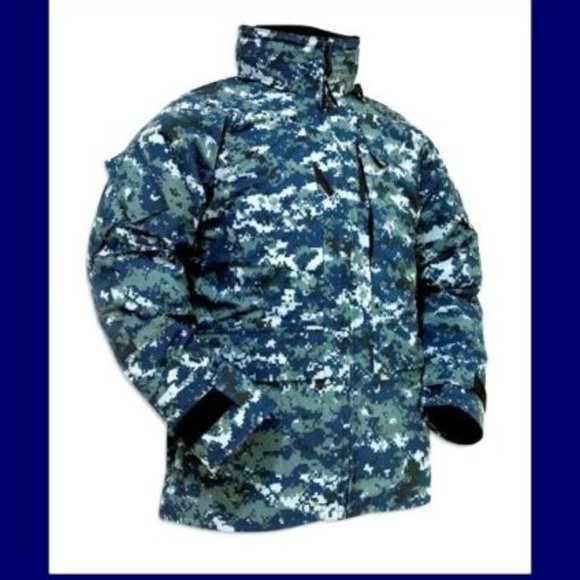 Jackets & Coats | Szmediumreg Nwot Us Navy Nwu Type I Goretex Parka ...
